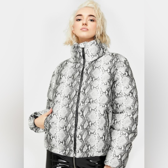 Glamorous | Jackets & Coats | Glamorous Snake Skin Puffer Size Small ...